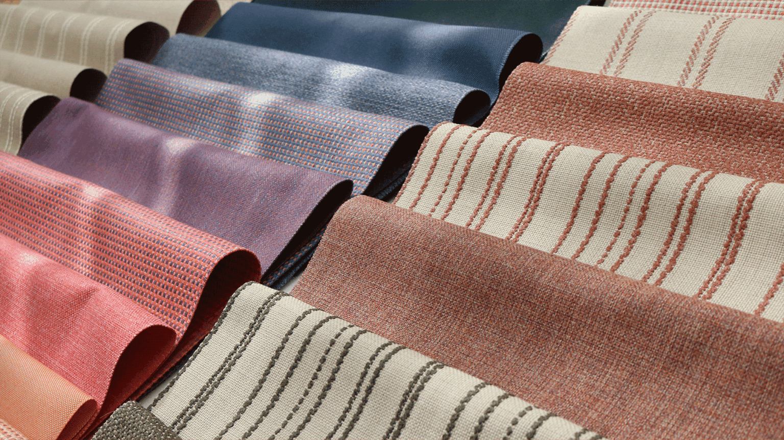 Quaker Decor